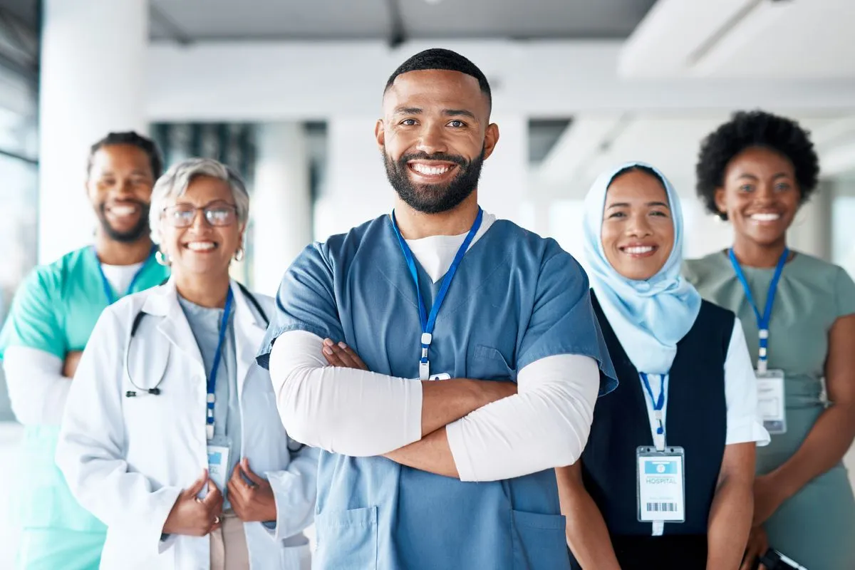 Land the Best Travel Nurse Jobs—Backed by Cross Country’s Unmatched Support