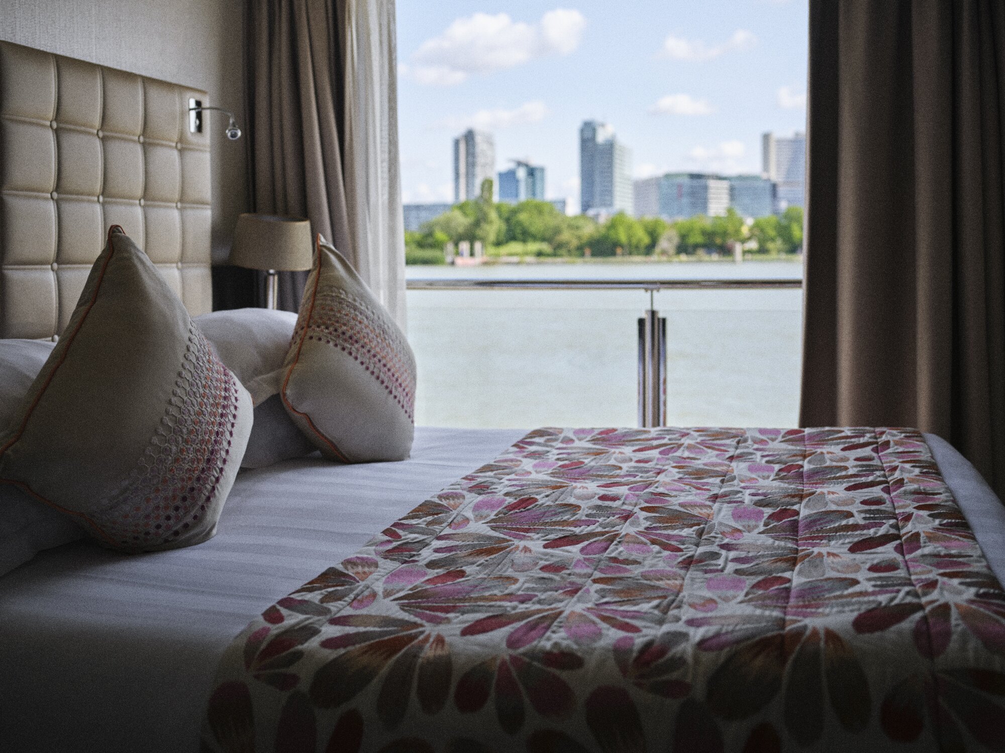 AmaSonata River Cruise Ship | AmaWaterways