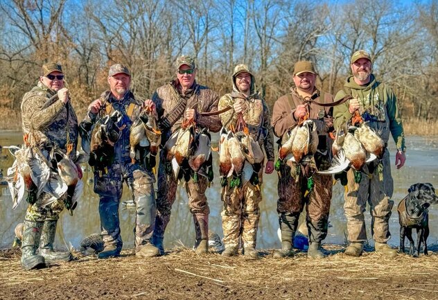 Mallard Duck Hunting Trips in the U.S. - Mallard Bay