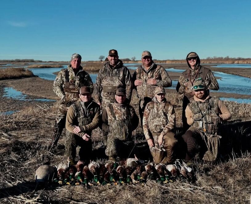 Duck Hunting Trips in Nebraska - Mallard Bay