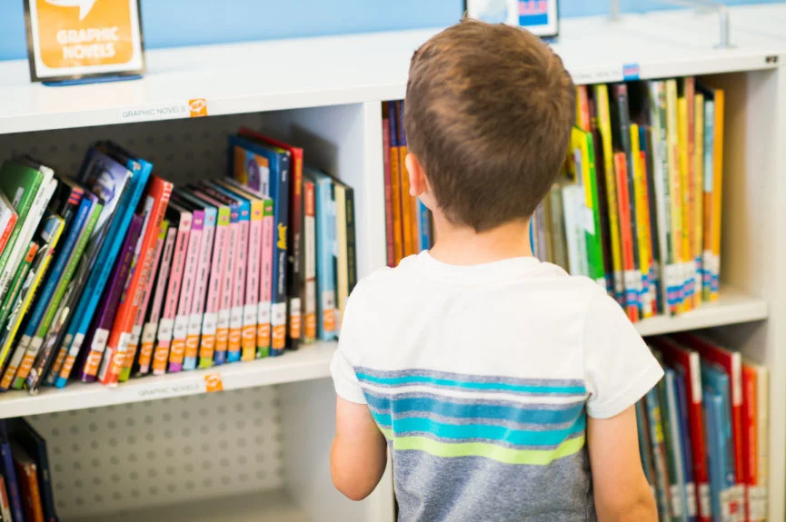 How To Help Kids Pick The Best Books At The Library Or Bookstore ...