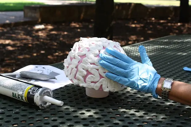 How To Make A Brain Hat, Part Two | Momentous Institute