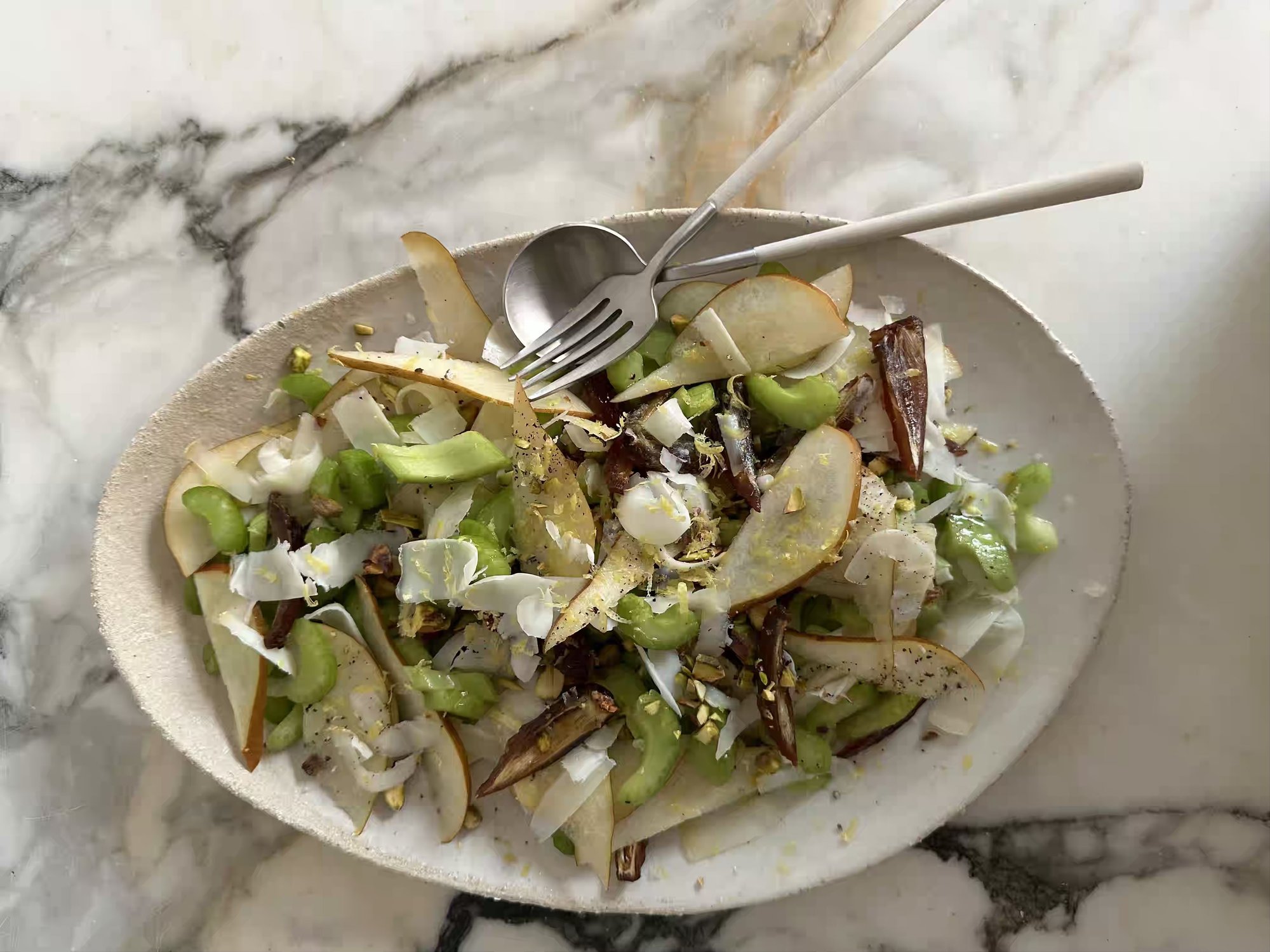 A Celery Salad With Pear and Dates That's Easy, Healthy, and Delicious ...