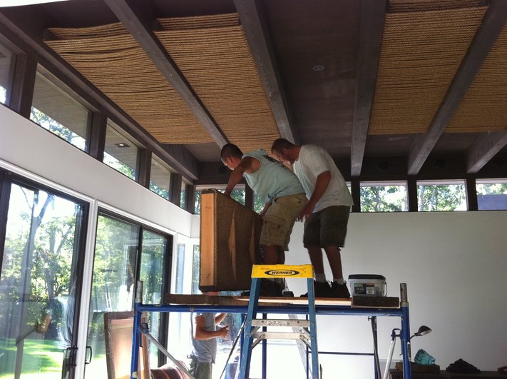 How Athena Calderone Created the Rope Ceiling in Her Amagansett Home ...