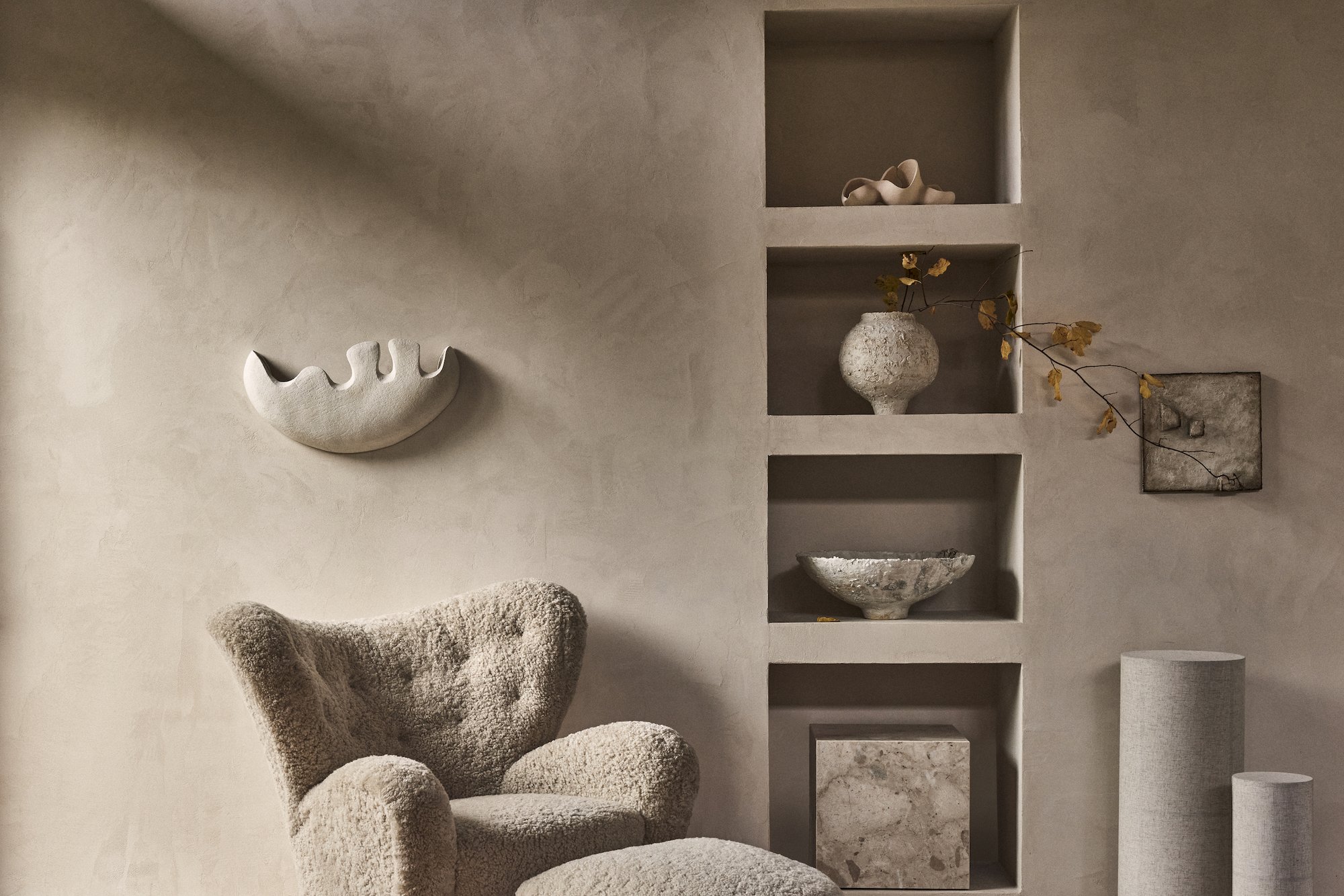 The NINES: How to Create a Stylish Vignette | EyeSwoon