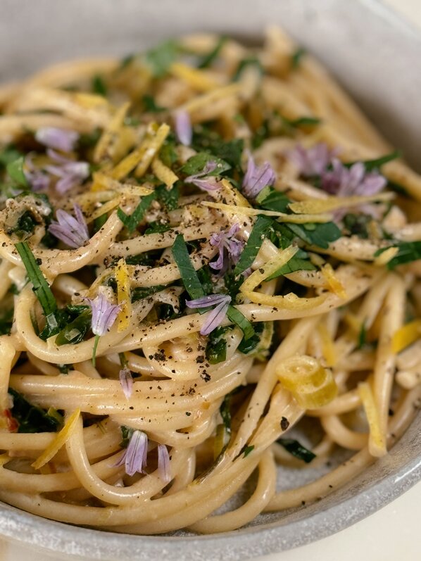 Lemony, Garlicky, Creamy, Spring Pasta Recipe | EyeSwoon