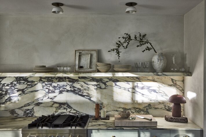 How Athena Calderone Renovated Her Amagansett Kitchen Design | EyeSwoon