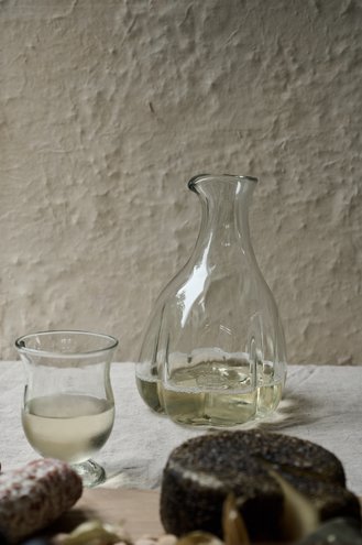 The Nines 9 Charcuterie Essentials To Create A Swoony Cheeseboard At