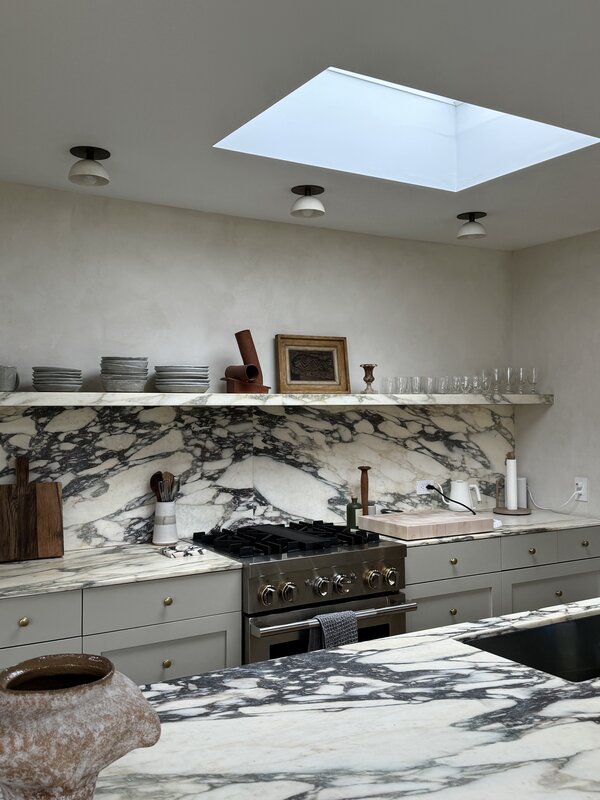 How Athena Calderone Renovated Her Amagansett Kitchen Design | EyeSwoon