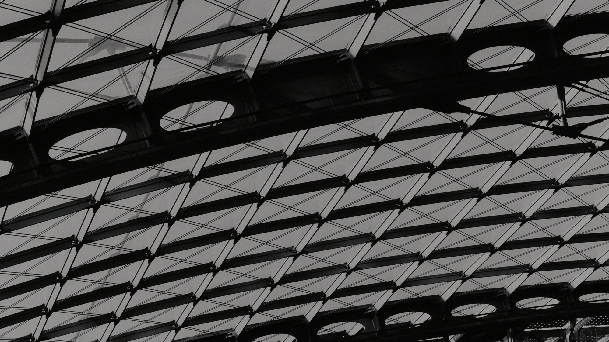 Carry on vs. personal items: Understanding the essentials