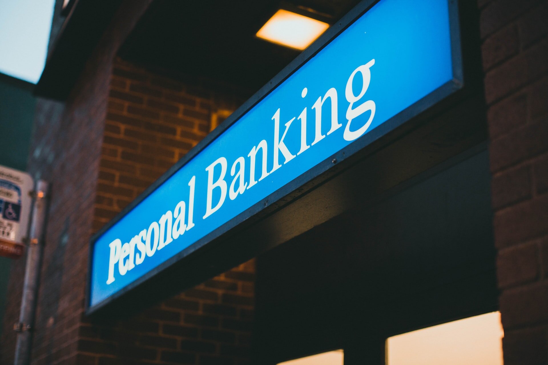 Is Digital Paralysis Threatening the Future of Banking?
