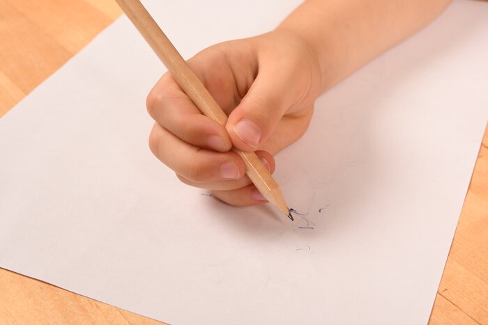 How to prepare little hands for writing June 2024 | EuHu